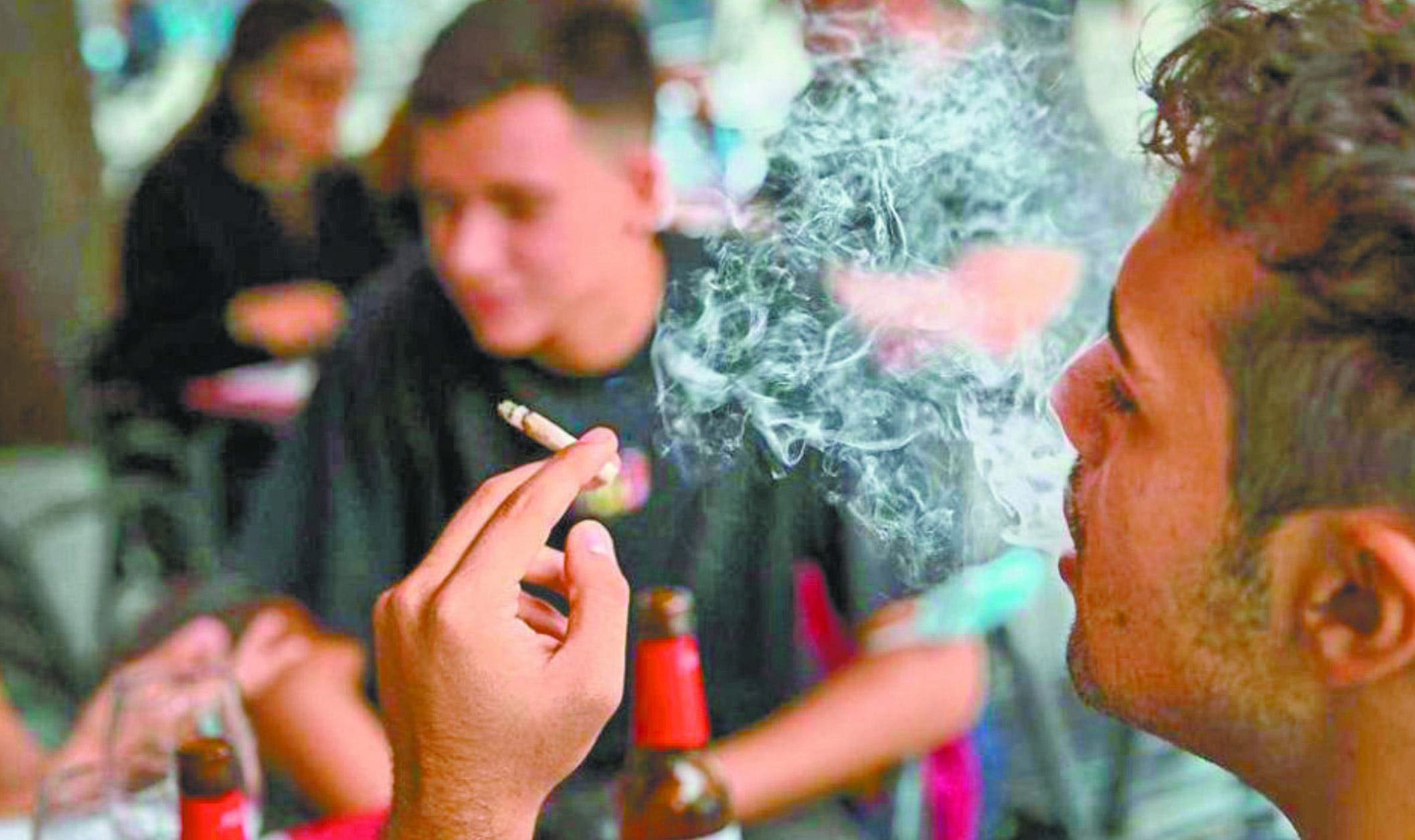 Exigen restaurantes respetar a clientes que quieran fumar; buscarán ...