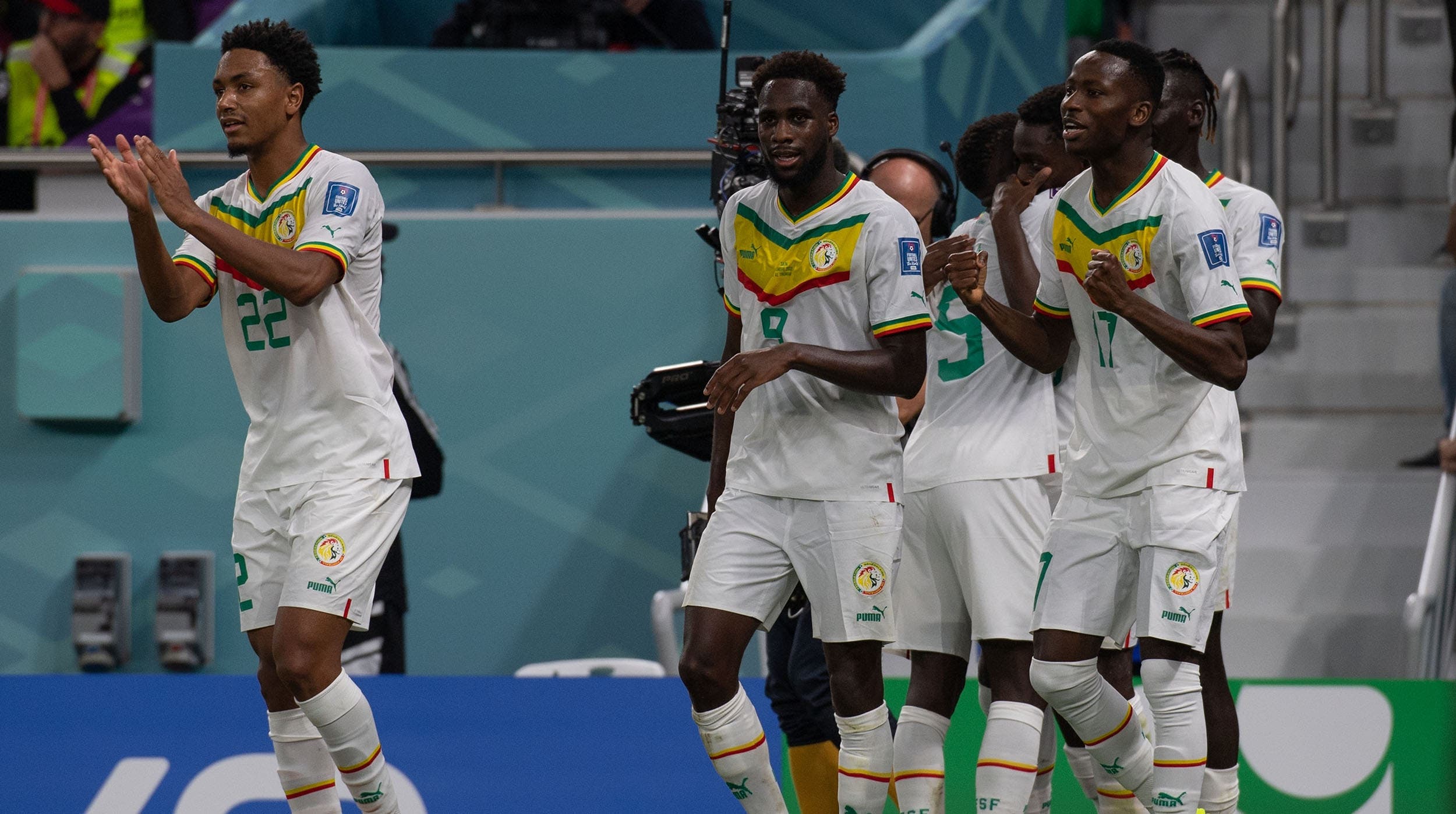 Senegal derrota a Qatar y lo deja sin posibilidades de avanzar a la ...