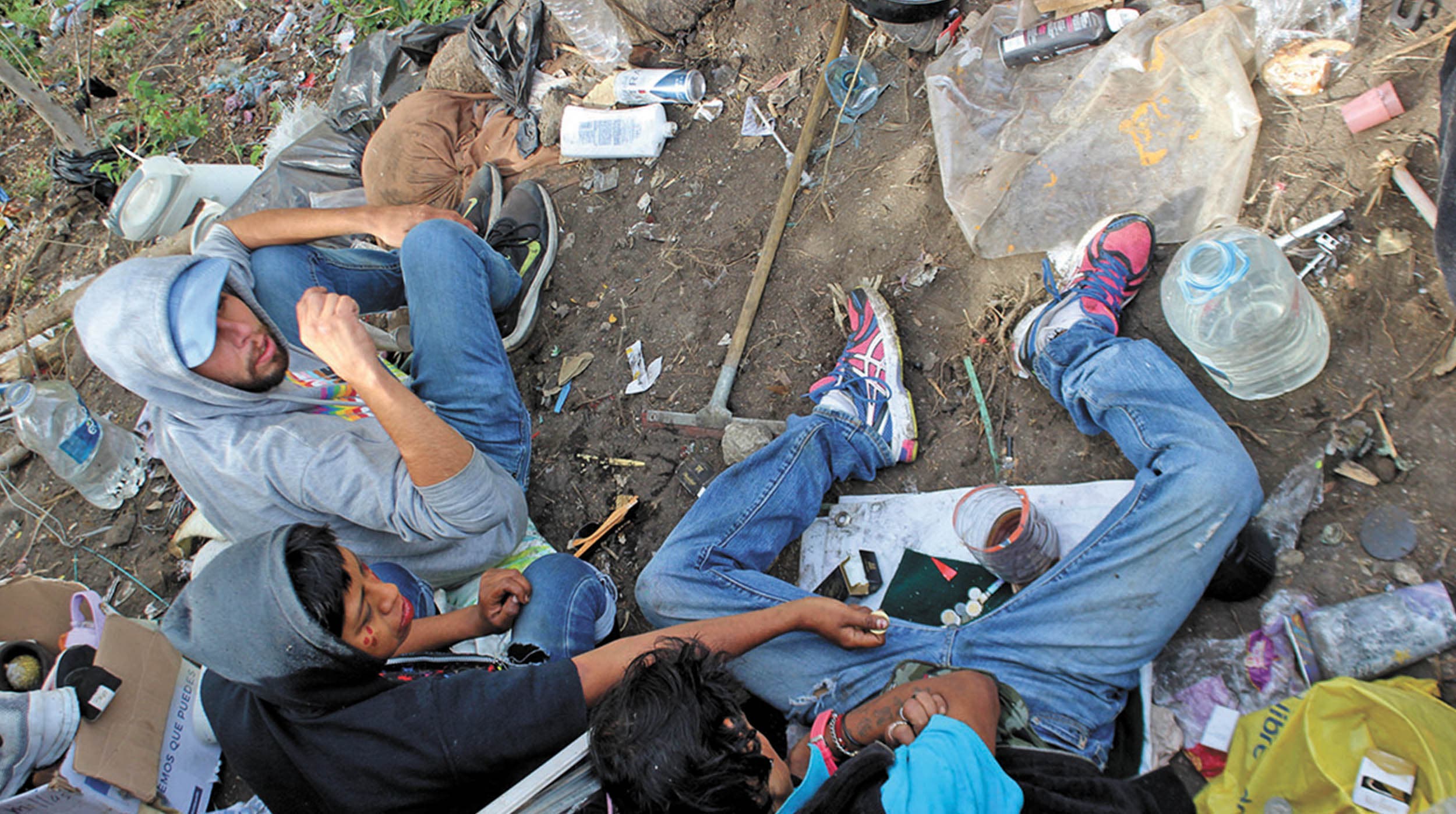 Sufren indigentes con el frío; los olvidados de las calles | Noticias ...