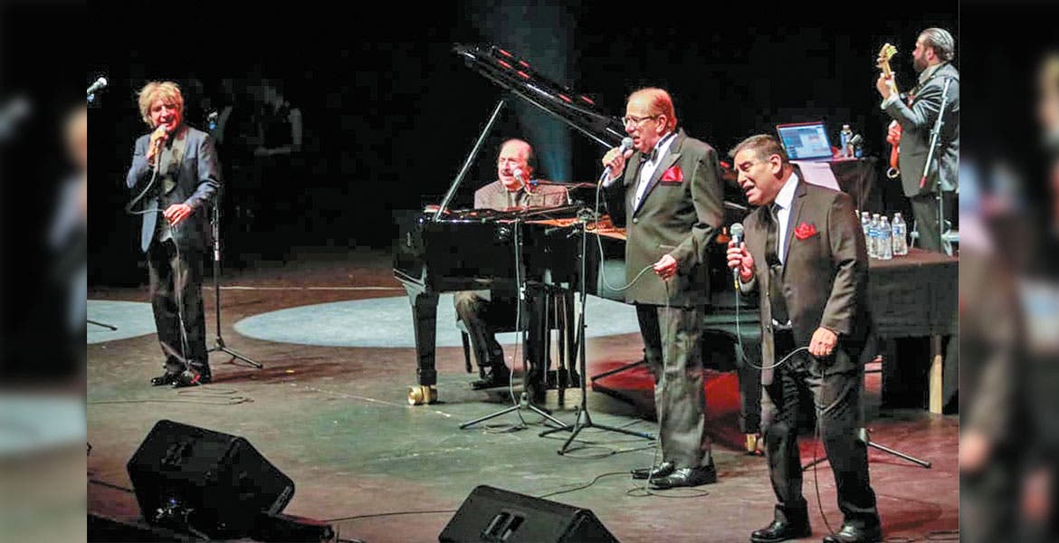 Los Hermanos Castro se presentaron con gran éxito en el Centro Cultural ...