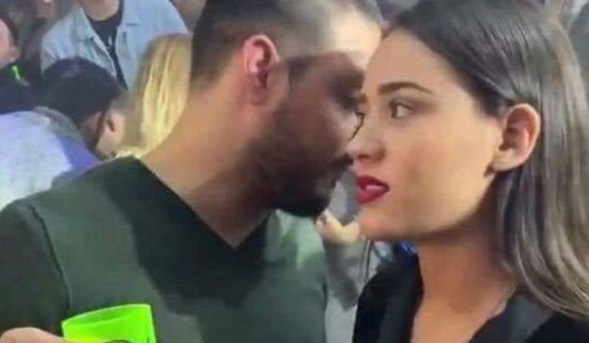 Una historia de infidelidad tras la pareja del meme viral | Noticias ...