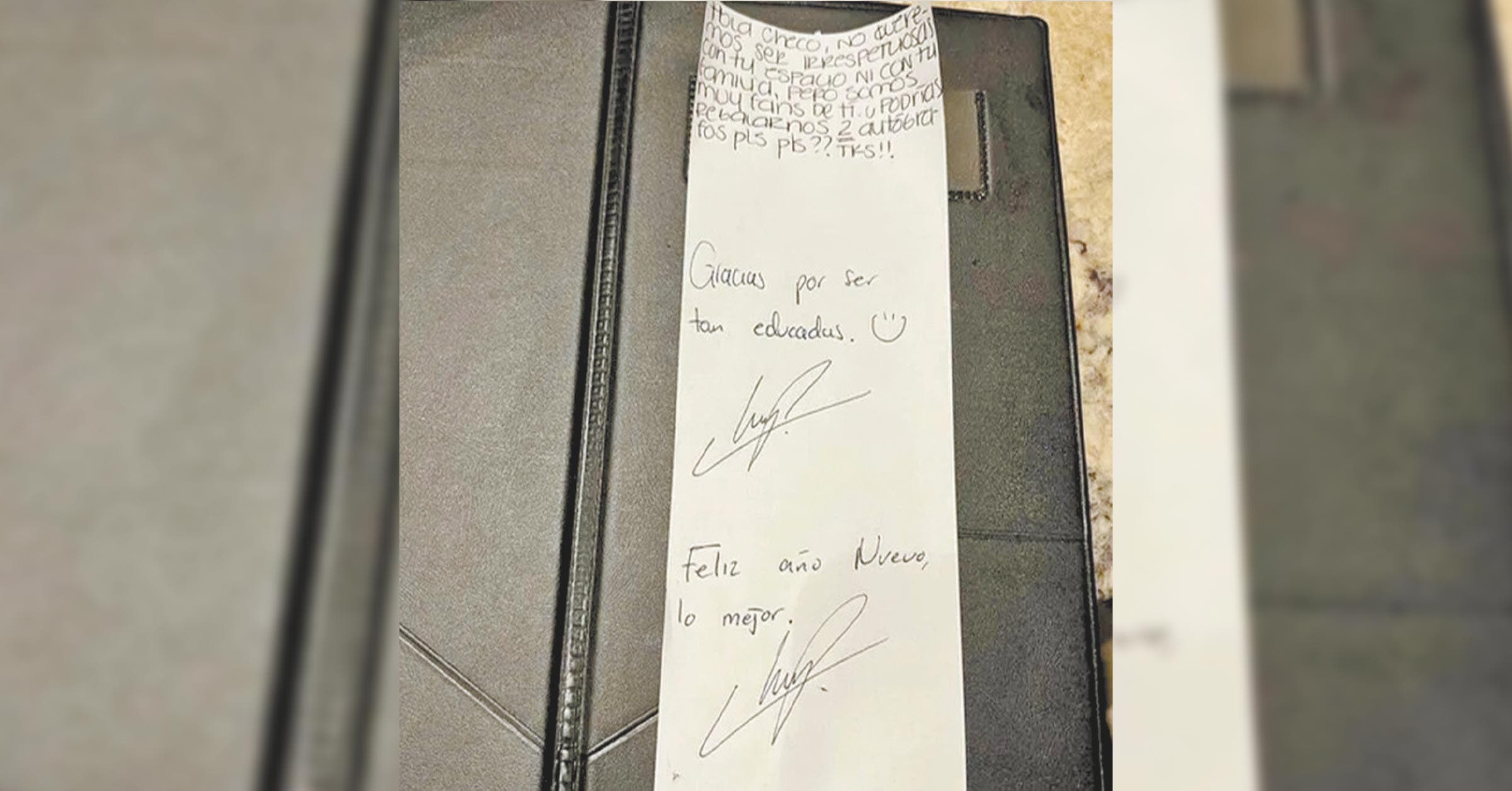 Deja Checo autógrafo en un ticket | Noticias | Diario de Morelos