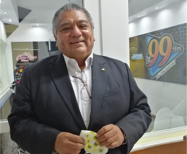 ENTREVISTA CON ARTURO CASTRO, MEDINA, CANDIDATO A DIPUTADO FEDERAL POR ...