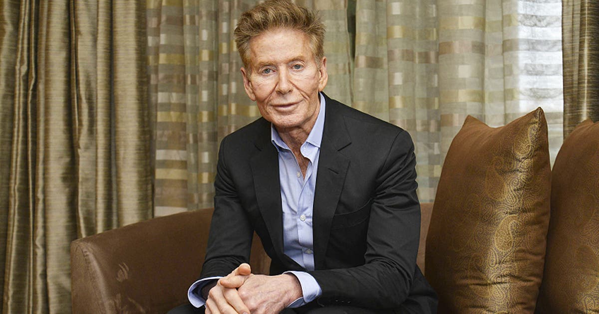 Calvin Klein, a sus 81 Años, Desafía Normas por su Relación con el ...