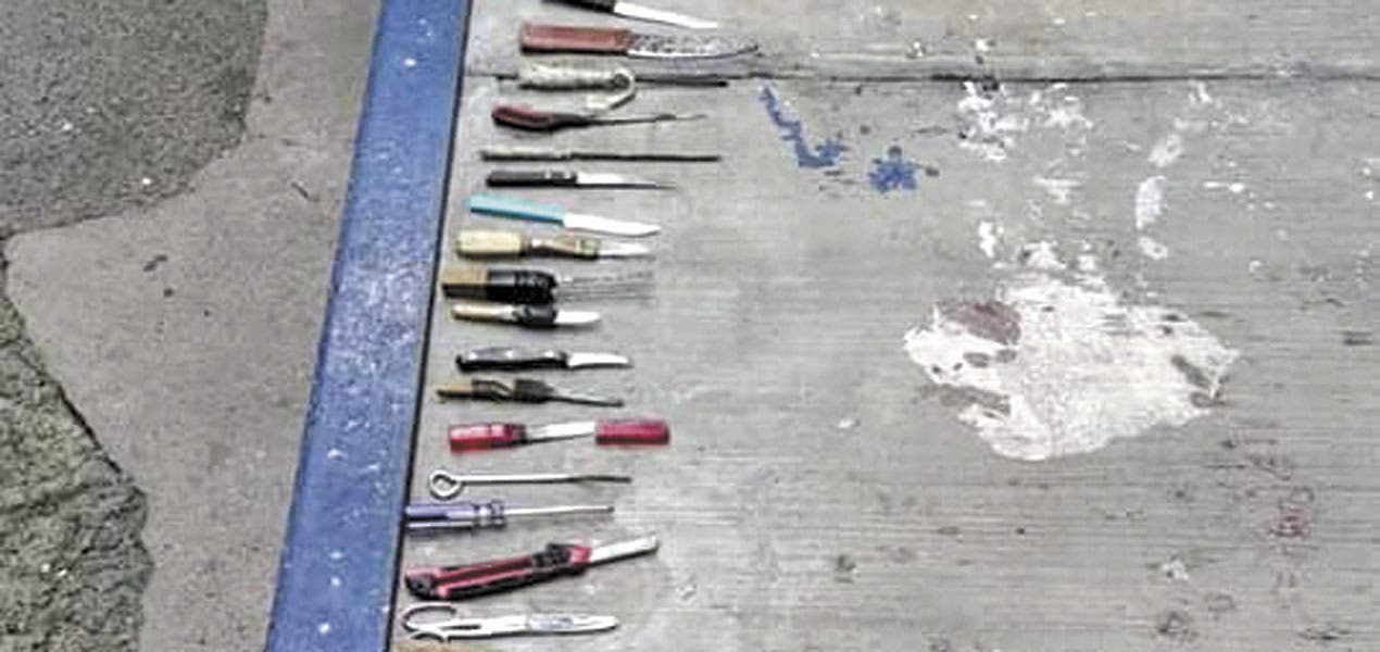 Decomisan armas blancas ‘hechizas’ en operativo en penal de Atlacholoaya | Noticias | Diario de ...
