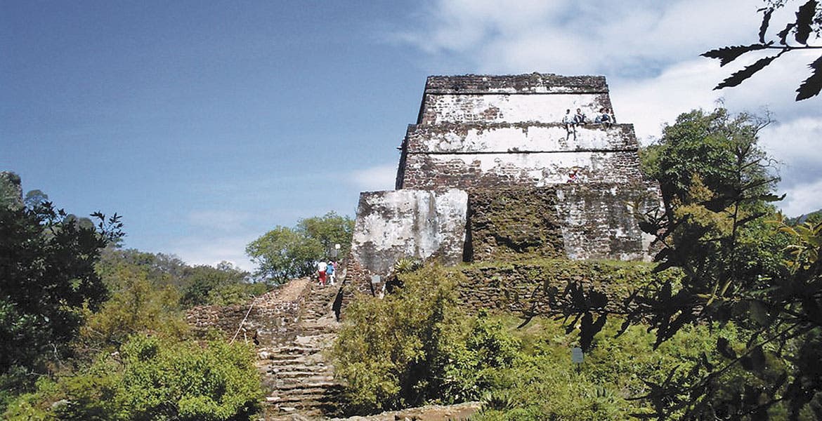 Piden tomar precauciones al subir al Tepozteco | Noticias | Diario de ...